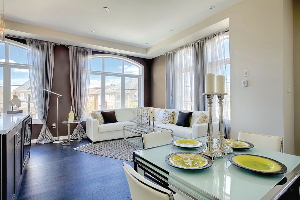 How To Hang Curtains Properly | Geranium Blog